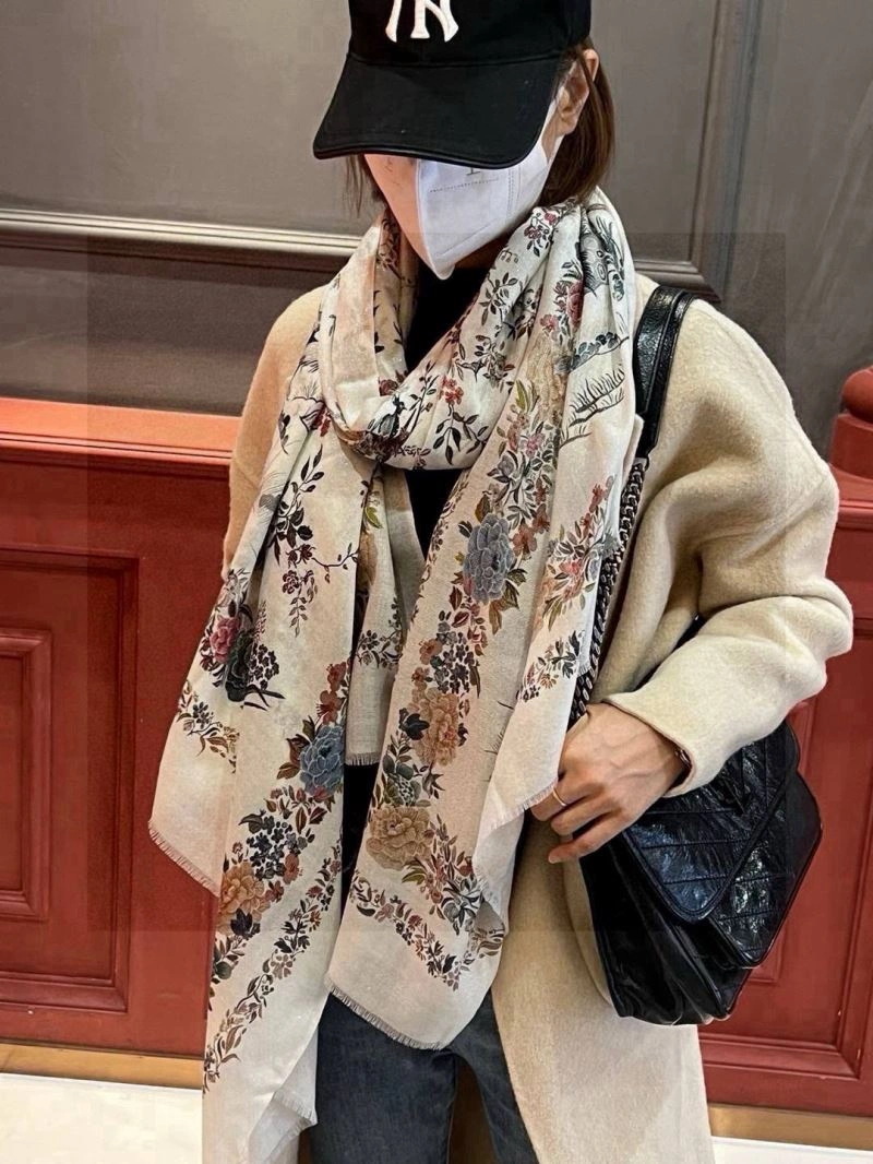 High fidelity Christian Dior Scarf