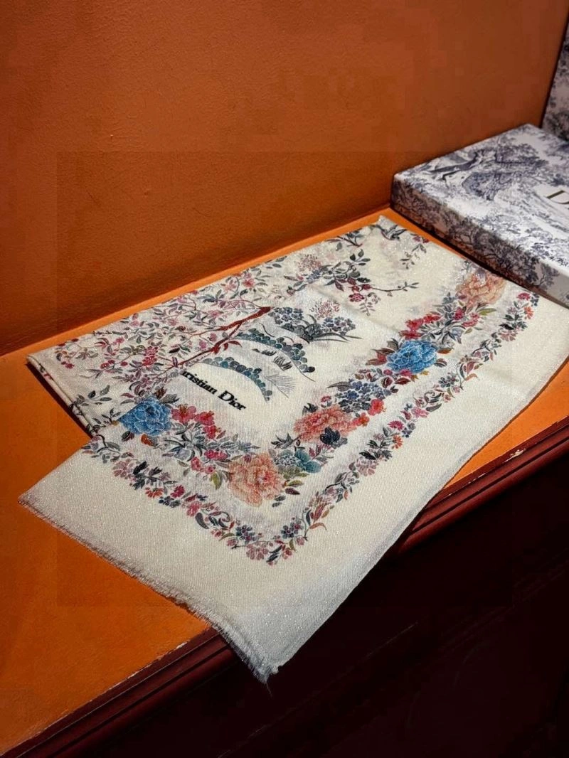 High fidelity Christian Dior Scarf