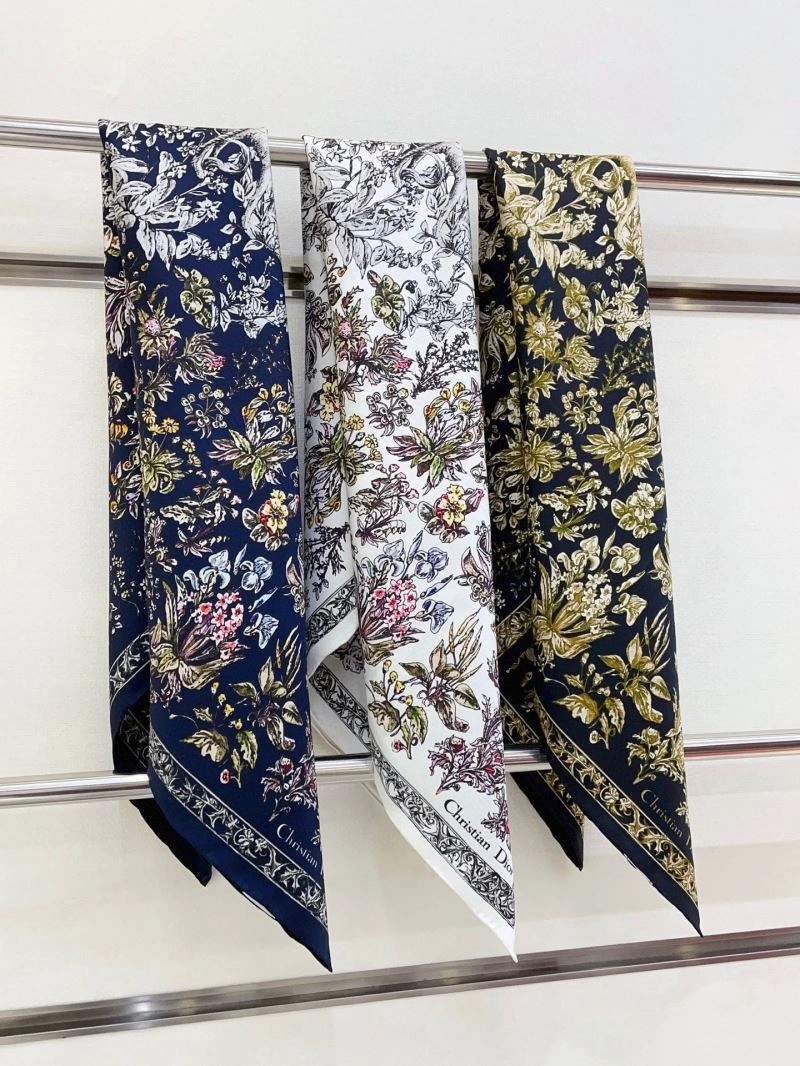 Bargain Christian Dior Scarf
