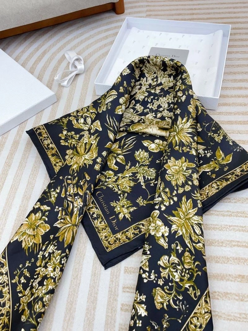 Bargain Christian Dior Scarf