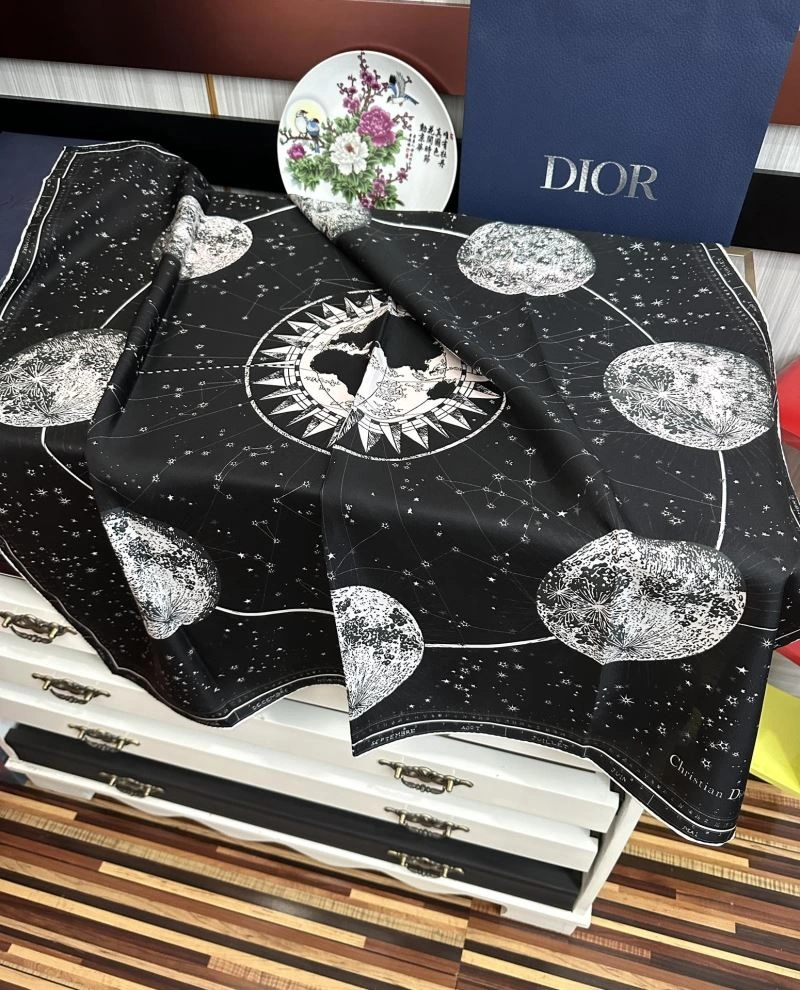 Inexpensive Christian Dior Scarf