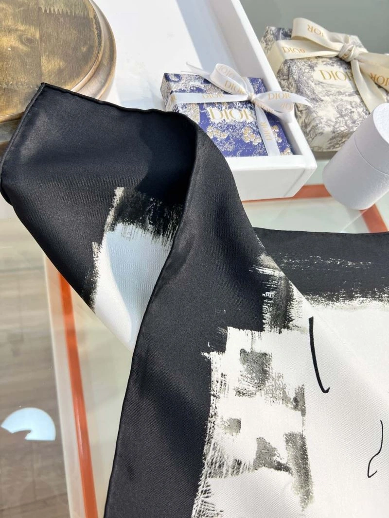Factory-made Christian Dior Scarf