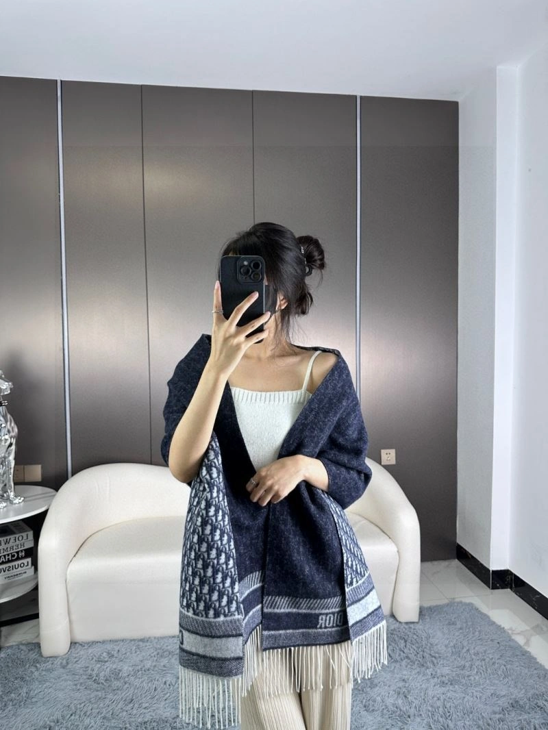 High fidelity Christian Dior Scarf