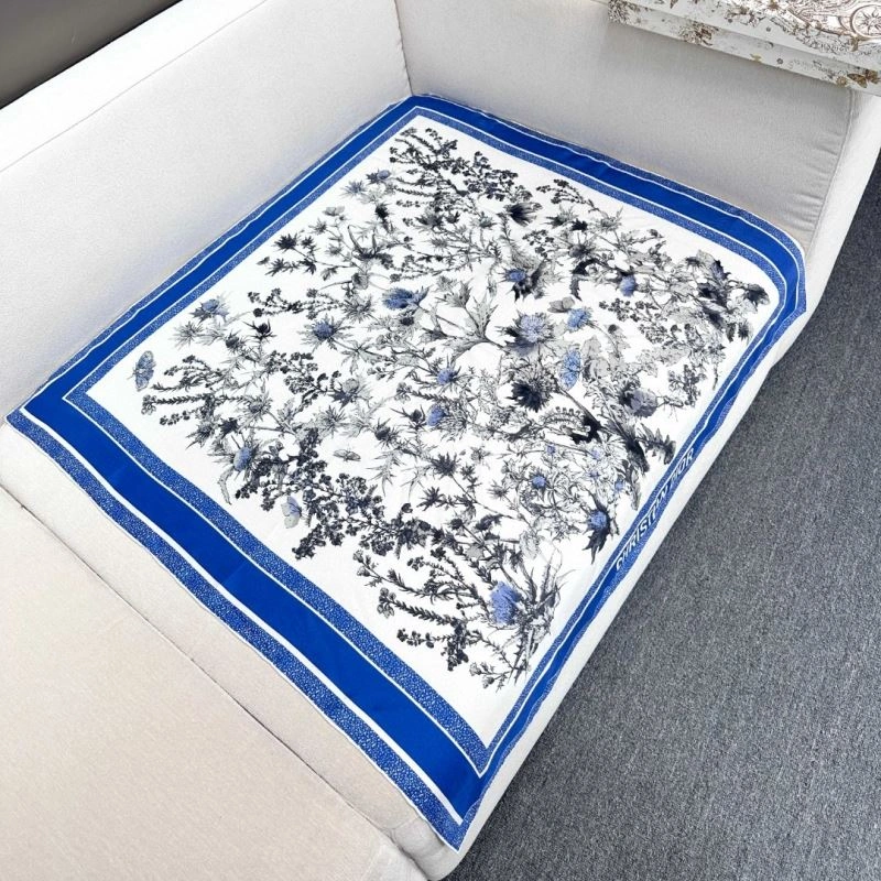 Top mirror Christian Dior Scarf