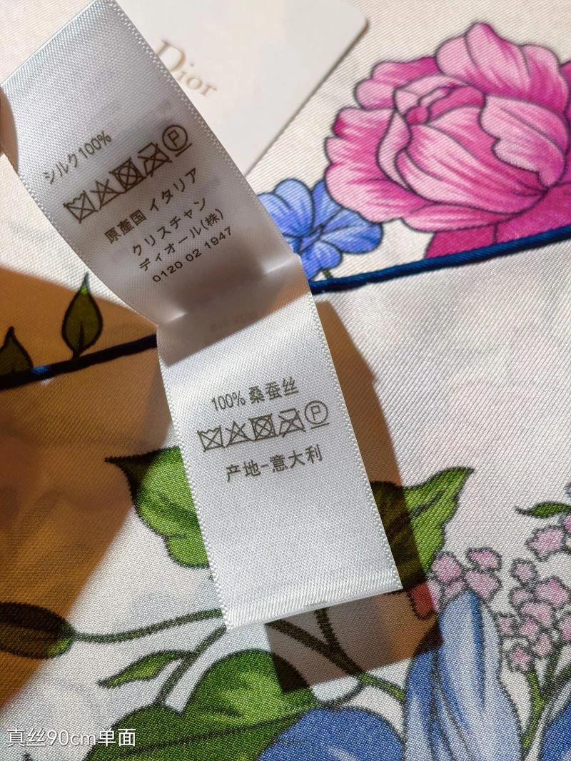 Discounted Christian Dior Scarf