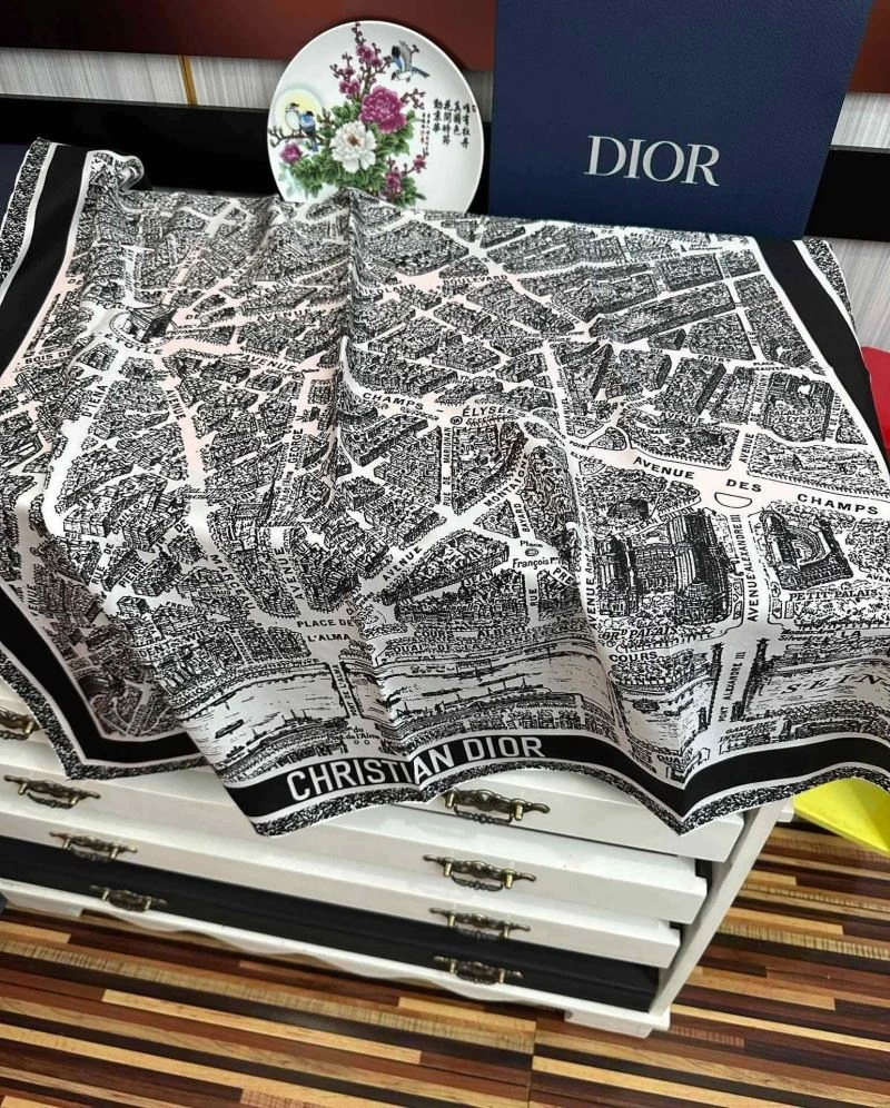 Value-priced Christian Dior Scarf