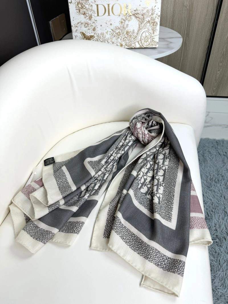Bargain Christian Dior Scarf