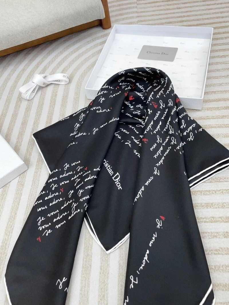 Accurate model Christian Dior Scarf