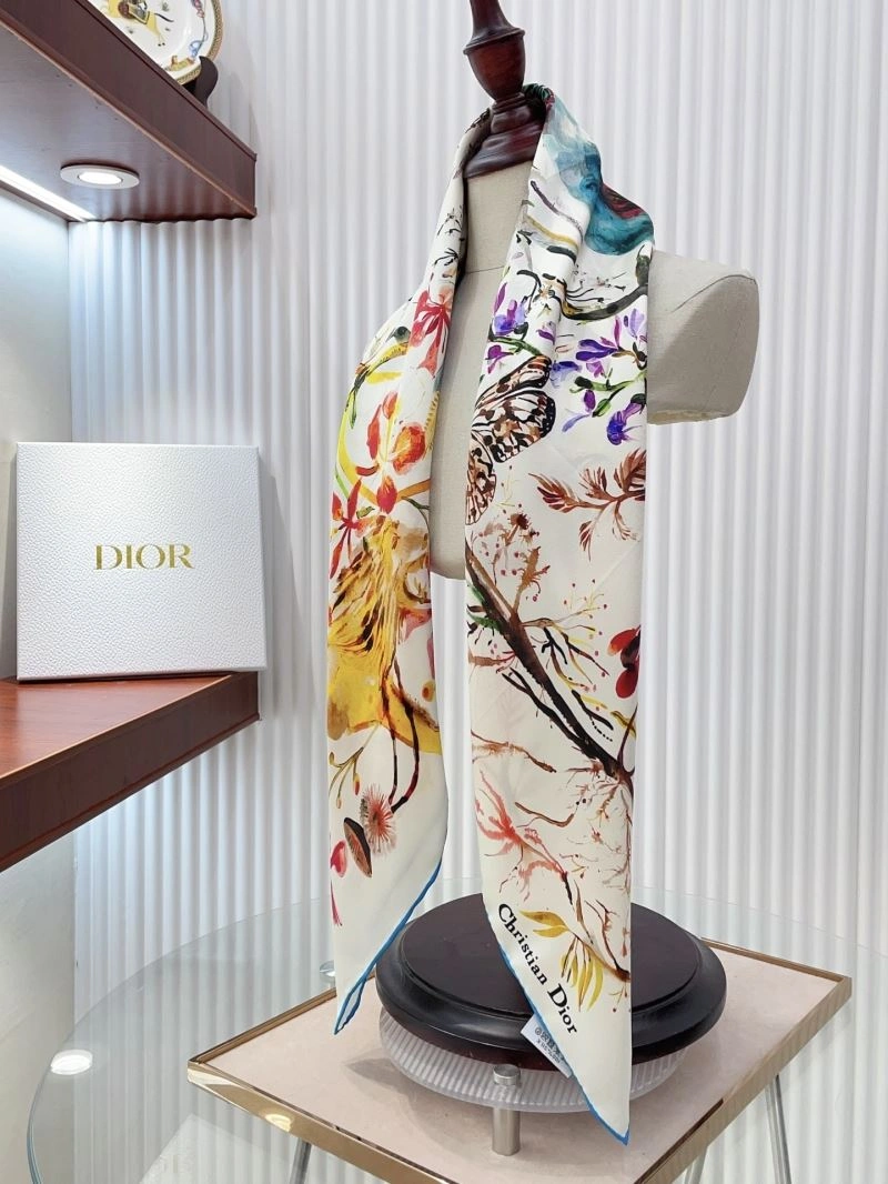 Low-cost Christian Dior Scarf