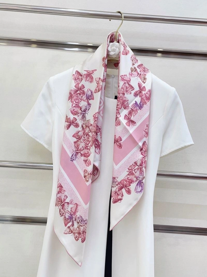 Top mirror Christian Dior Scarf