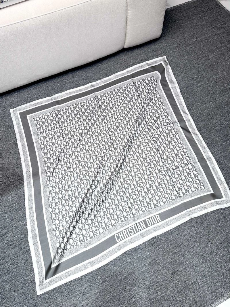 Precise copy Christian Dior Scarf