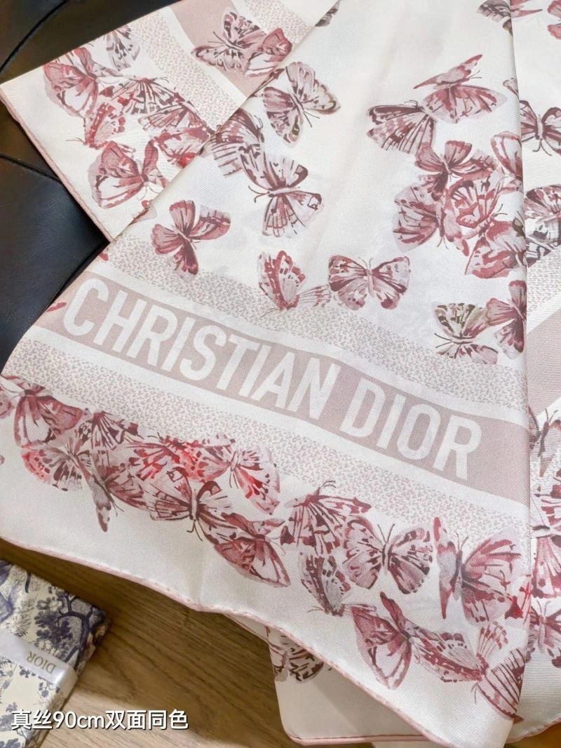Value-priced Christian Dior Scarf