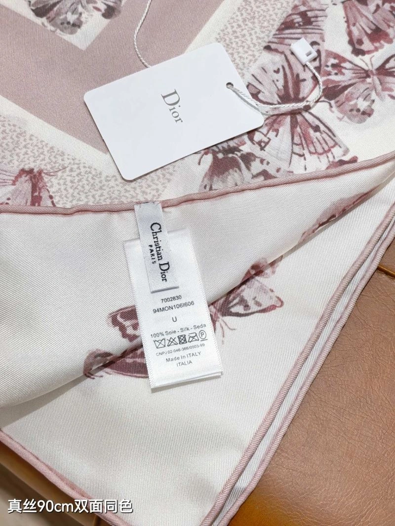 Value-priced Christian Dior Scarf