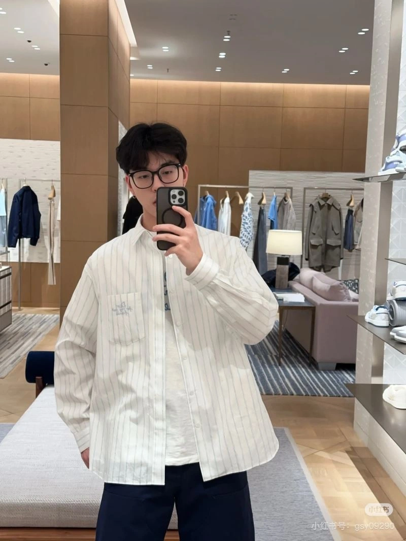 Accurate model Christian Dior Shirts