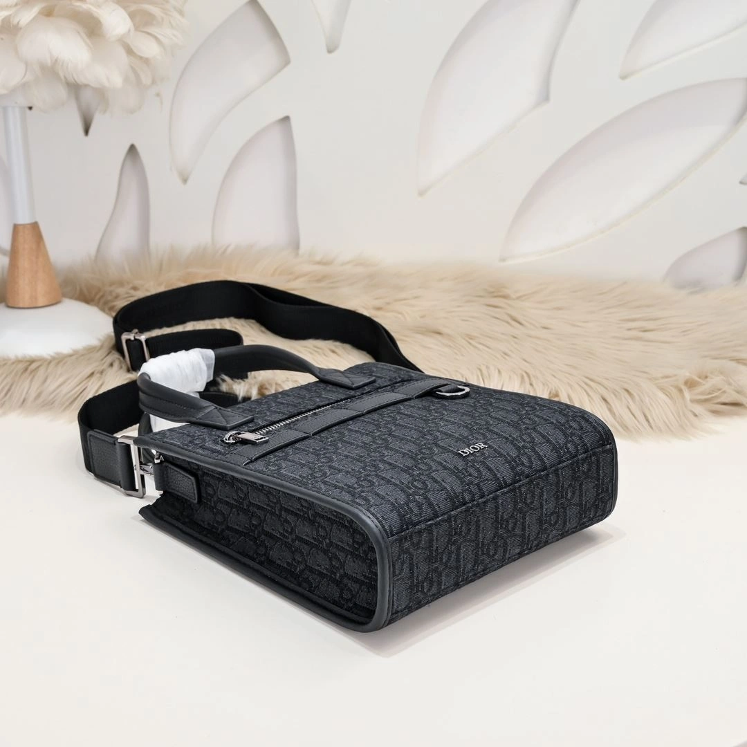 High fidelity Christian Dior Shopping Bags