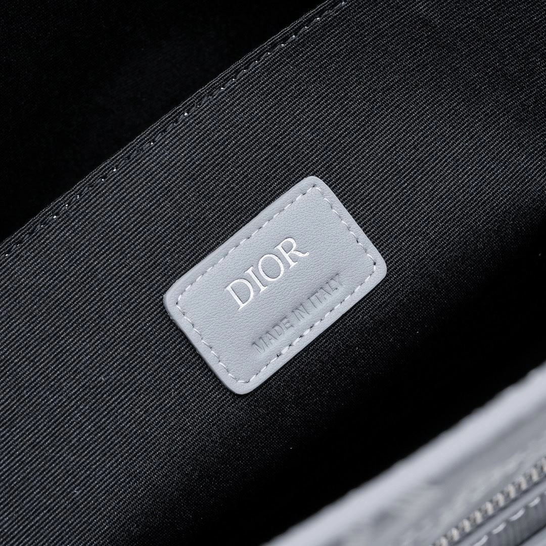 Economical Christian Dior Shopping Bags