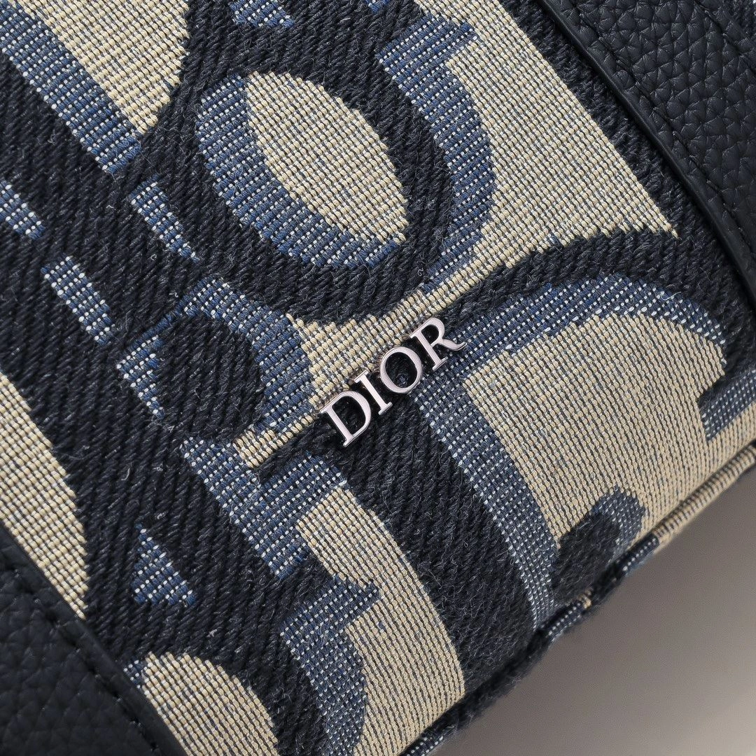 Discounted Christian Dior Shopping Bags