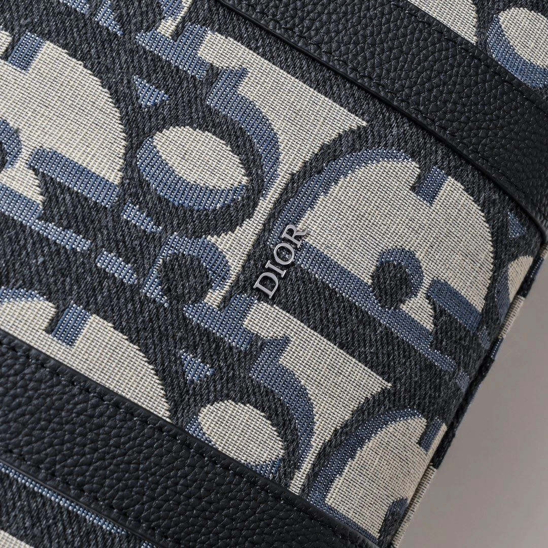 Inexpensive Christian Dior Shopping Bags