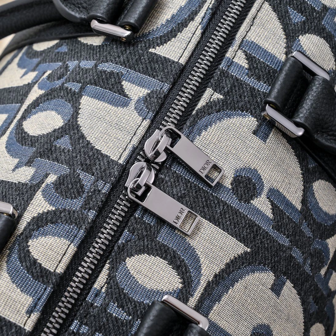 Inexpensive Christian Dior Shopping Bags