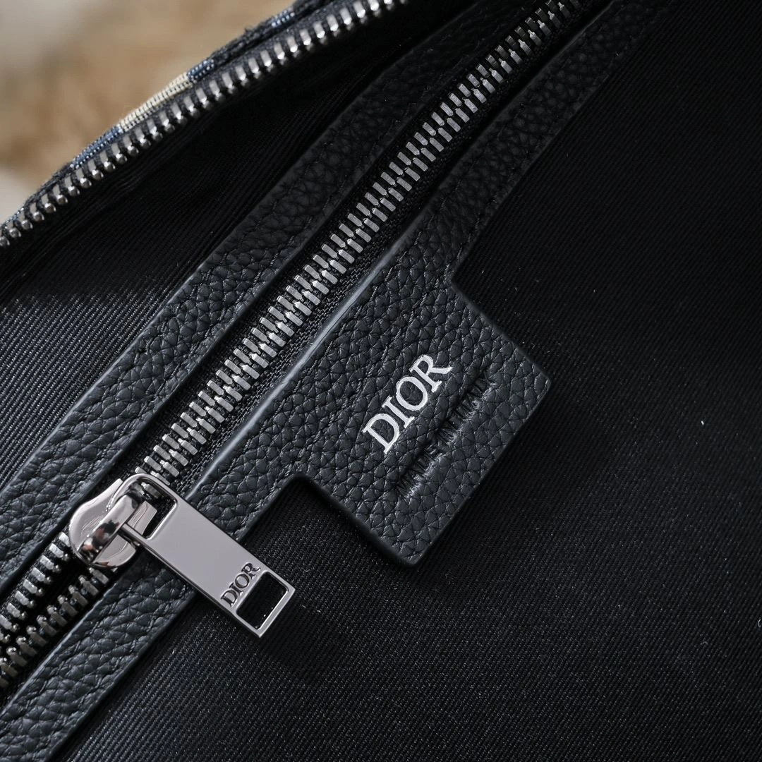 Inexpensive Christian Dior Shopping Bags