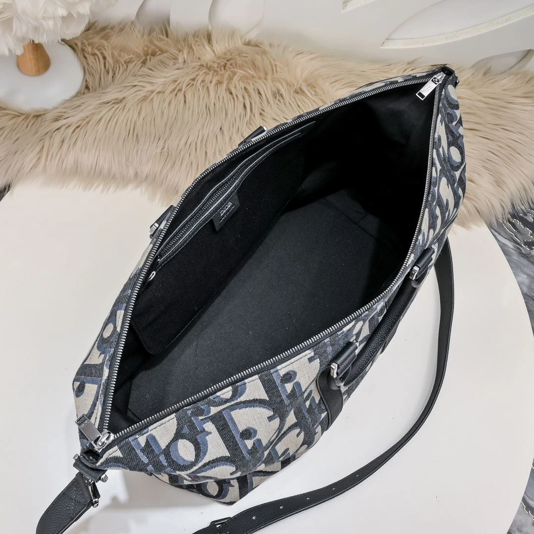 Inexpensive Christian Dior Shopping Bags