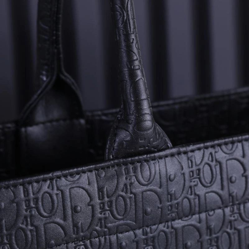 Reasonably priced Christian Dior Shopping Bags