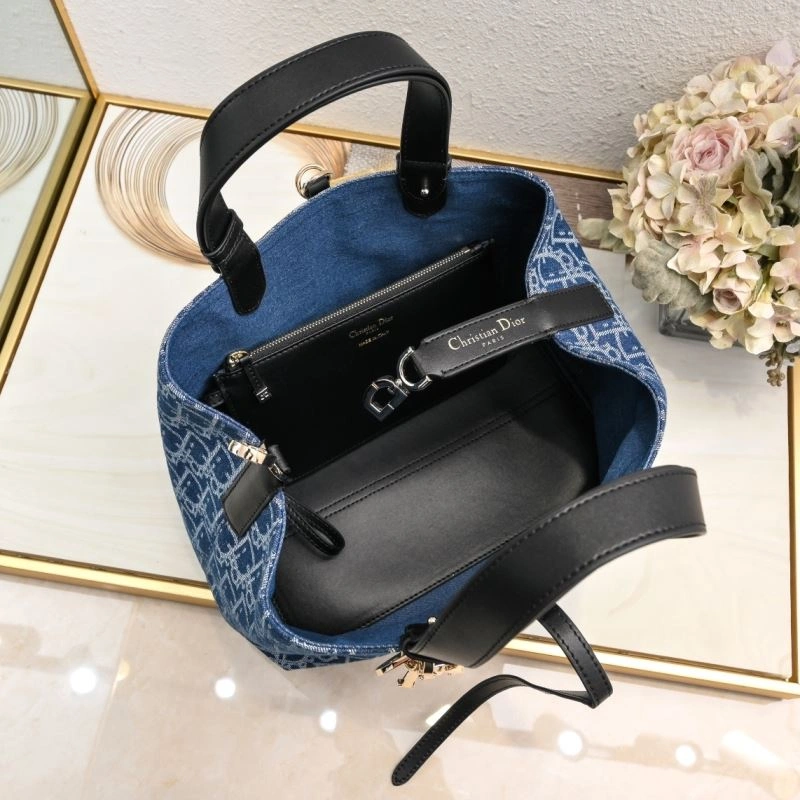 Economical Christian Dior Shopping Bags