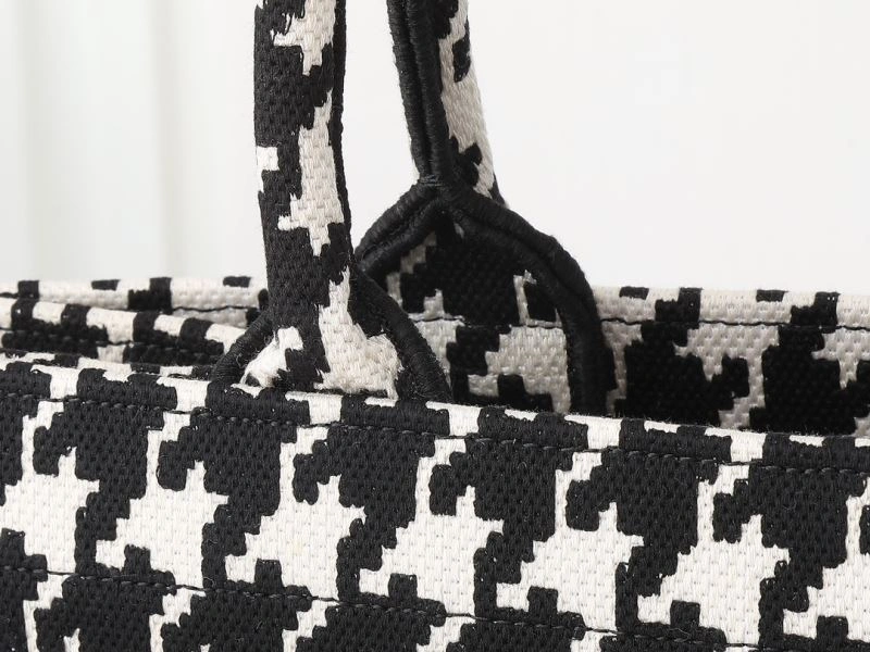 Precise copy Christian Dior Shopping Bags