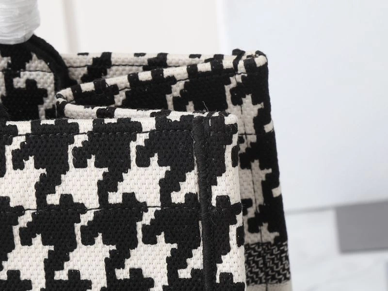 Precise copy Christian Dior Shopping Bags