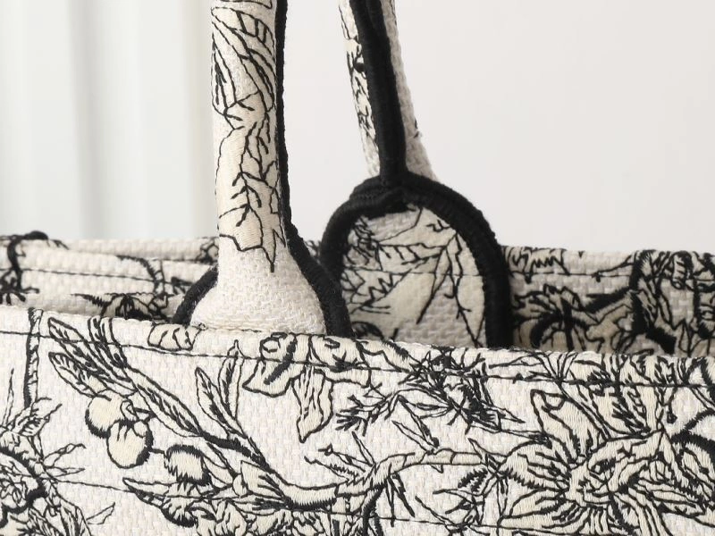 Mirror quality Christian Dior Shopping Bags