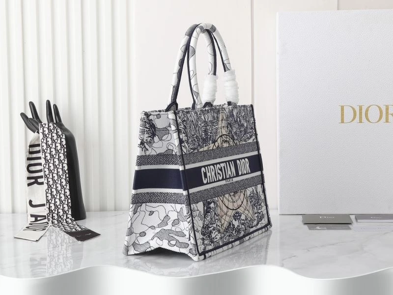 Top mirror Christian Dior Shopping Bags
