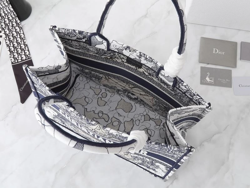 Top mirror Christian Dior Shopping Bags
