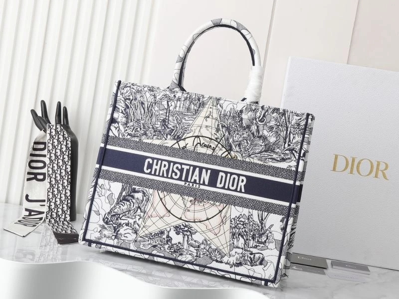 Christian Dior Shopping Bags