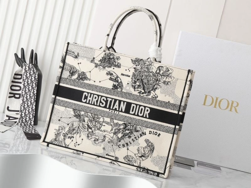 Christian Dior Shopping Bags
