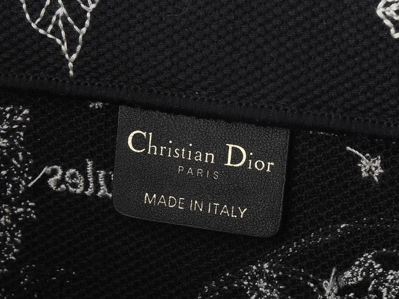 Value-priced Christian Dior Shopping Bags