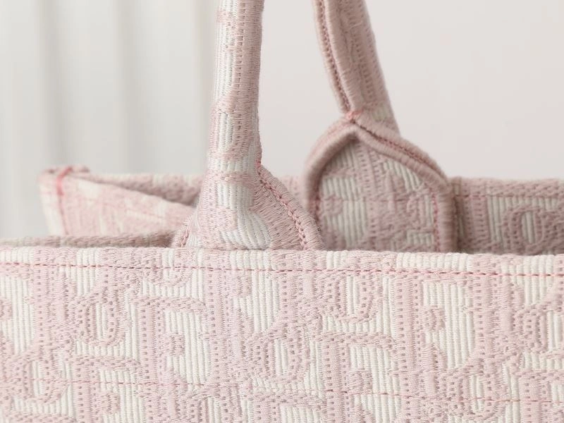 Cut-rate Christian Dior Shopping Bags