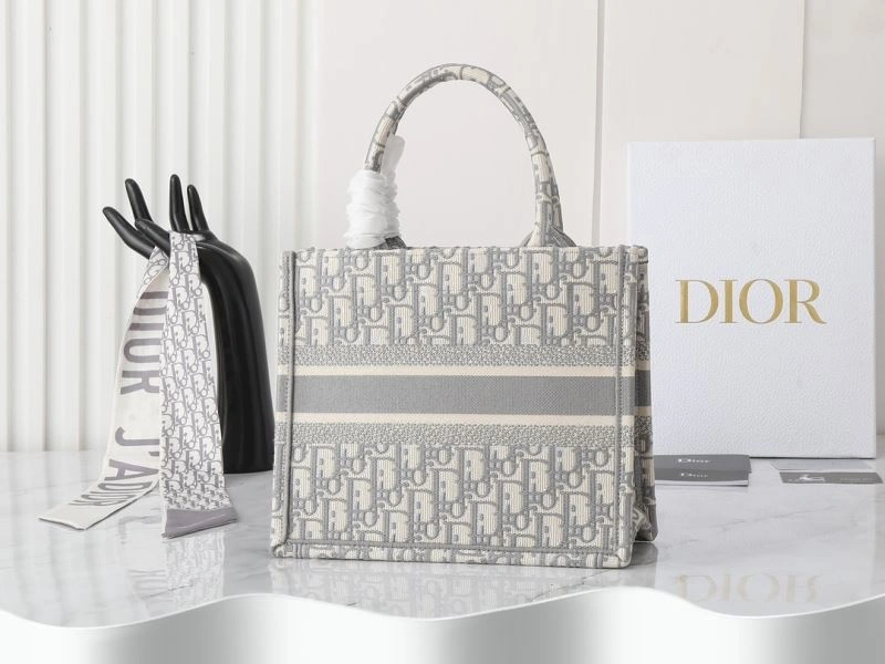 Economical Christian Dior Shopping Bags