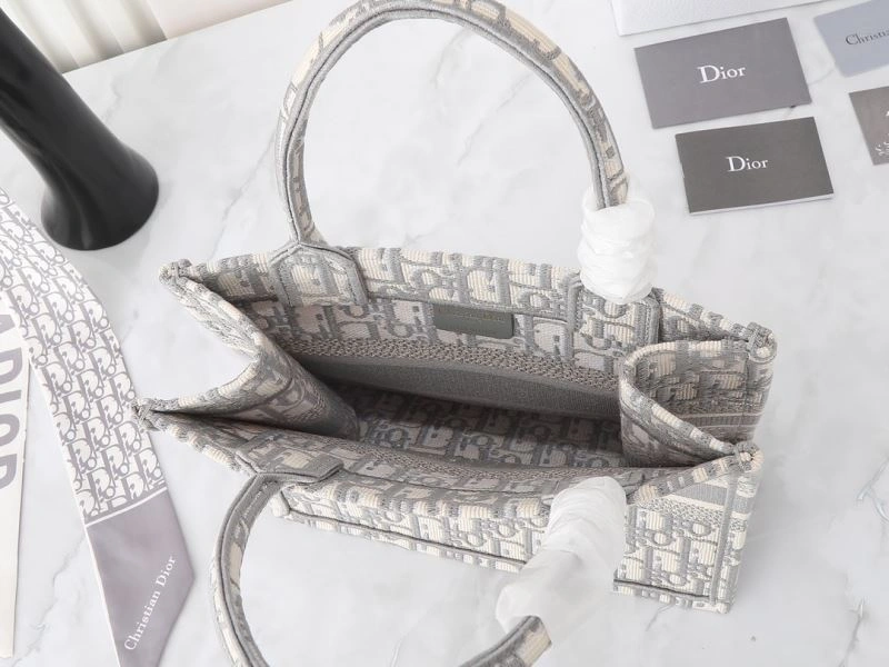 Economical Christian Dior Shopping Bags