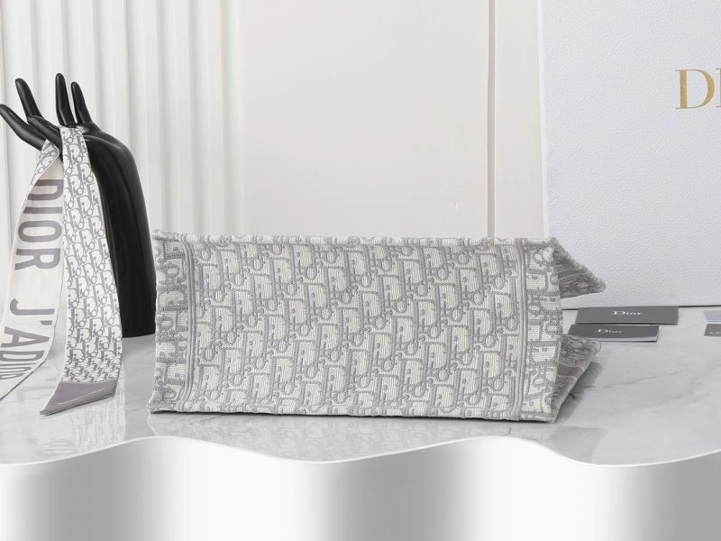Indistinguishable Christian Dior Shopping Bags