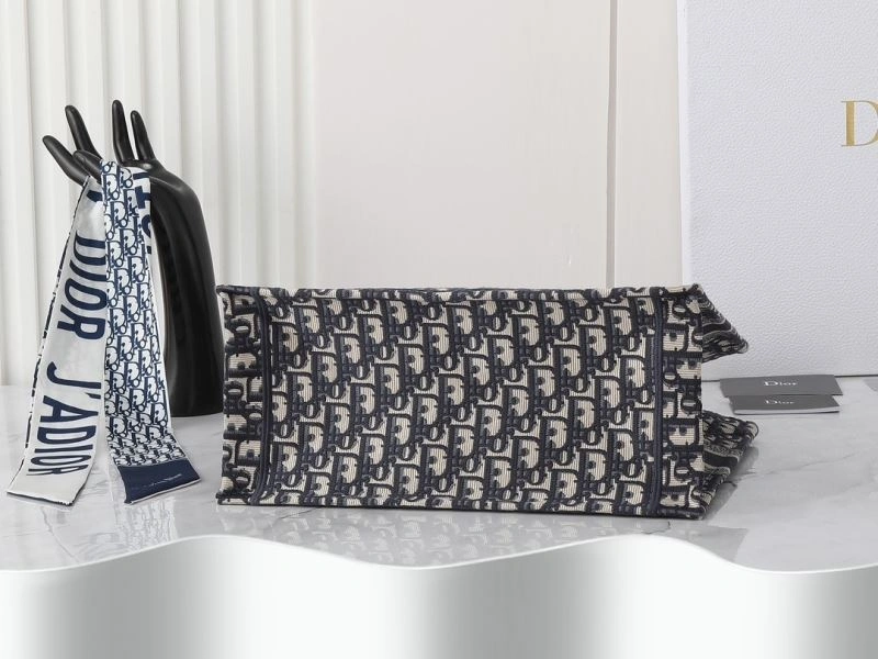 Economical Christian Dior Shopping Bags