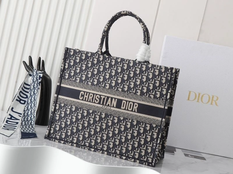 Christian Dior Shopping Bags