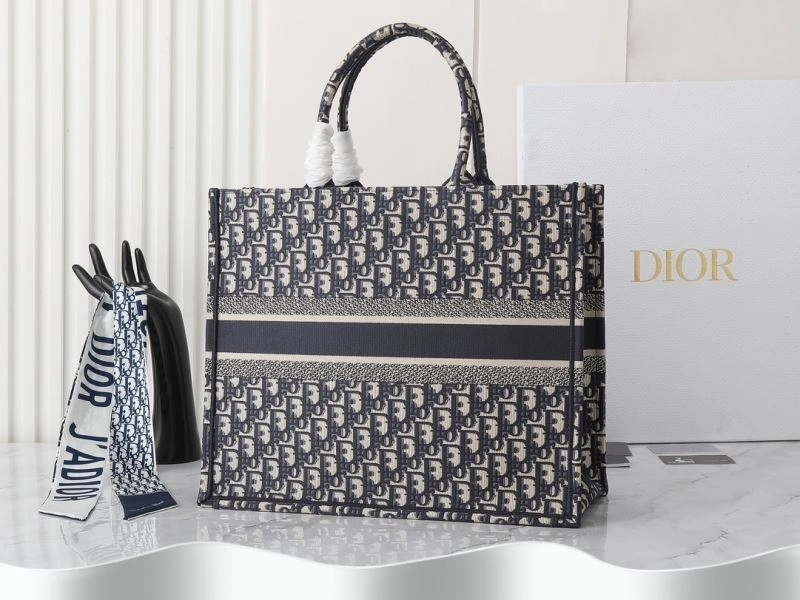 Economical Christian Dior Shopping Bags