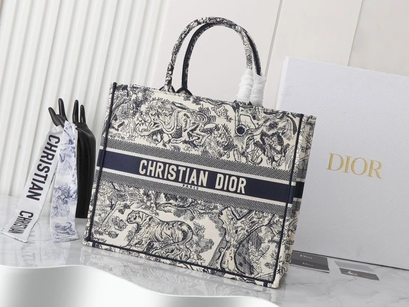 Christian Dior Shopping Bags