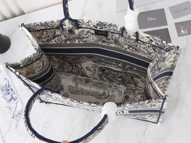 Brand-authenticated Christian Dior Shopping Bags