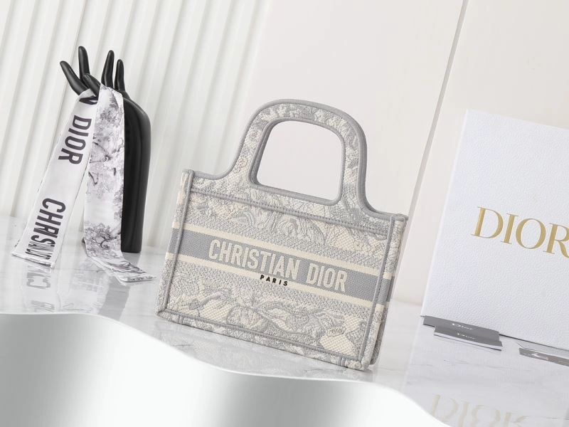 Christian Dior Shopping Bags