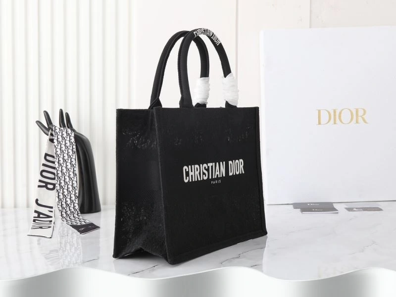 Legit Christian Dior Shopping Bags
