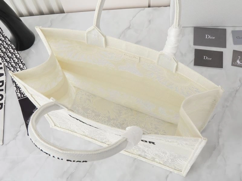 Legit Christian Dior Shopping Bags