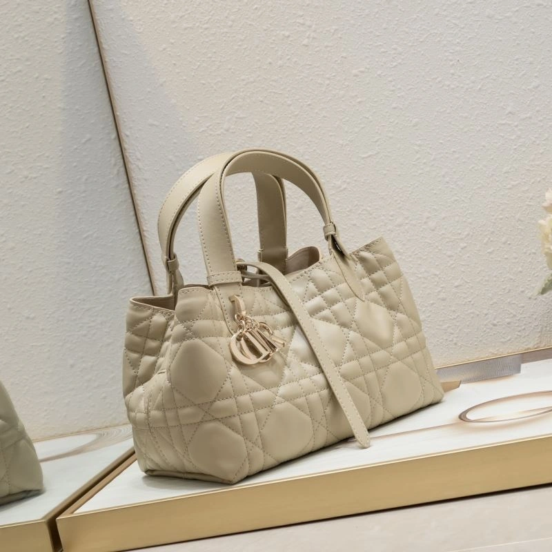 Low-cost Christian Dior Shopping Bags