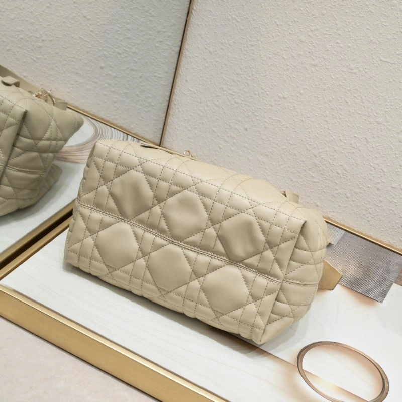 Low-cost Christian Dior Shopping Bags
