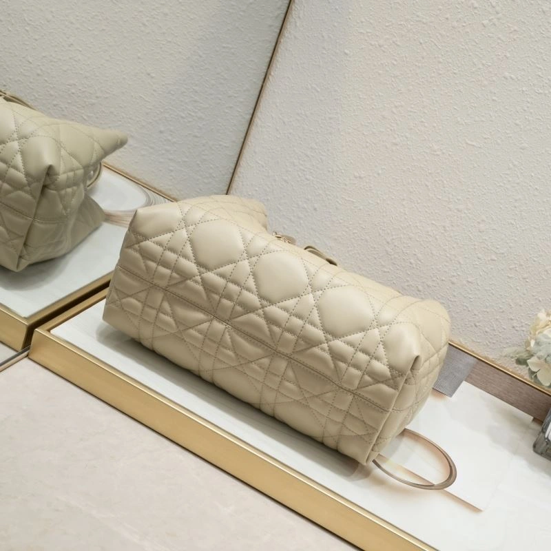 High fidelity Christian Dior Shopping Bags